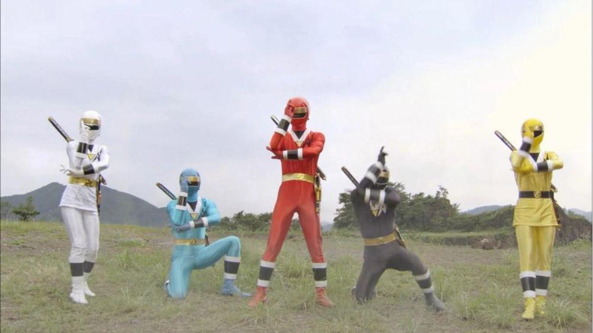 Power Rangers | Quem são os Alien Rangers?