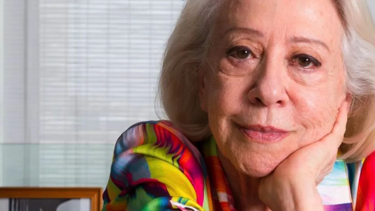 Fernanda Montenegro emociona plateia e lota ABL em recital