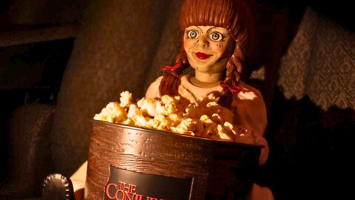 Invocação do Mal 4: O Último Ritual ganha balde de pipoca com Annabelle