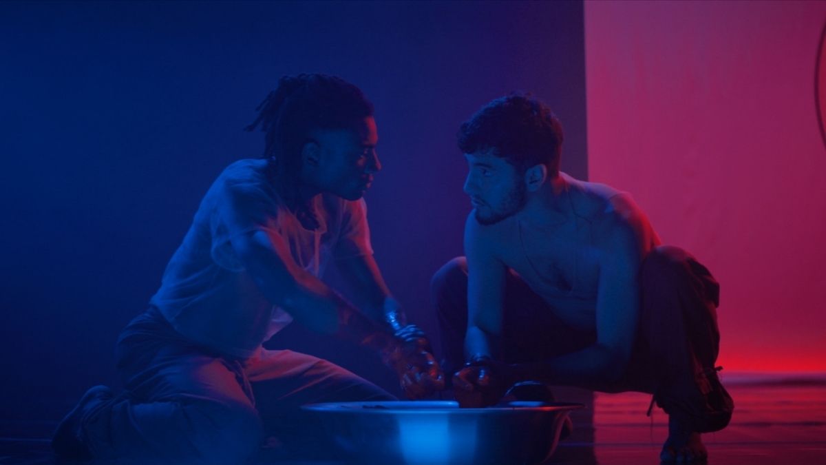 Crítica | 'Ato Noturno' traz desejo e ambição como uma combinação feroz